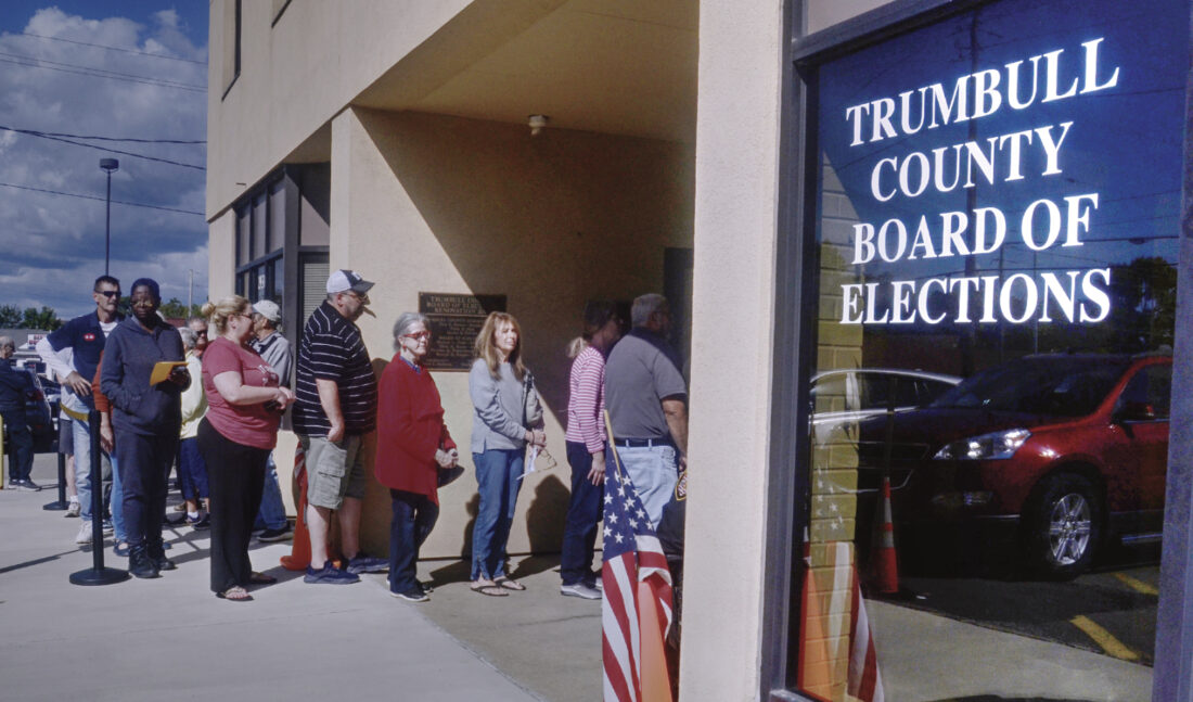 Early voting draws crowds | News, Sports, Jobs - Tribune Chronicle